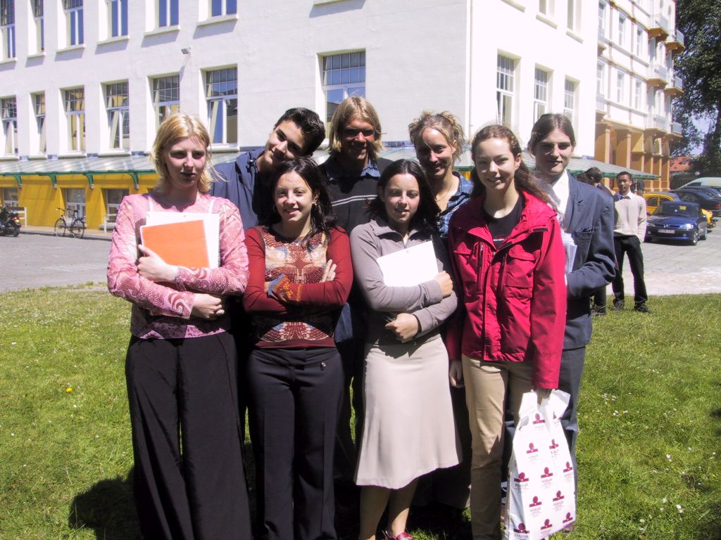 Oud-lle 2002 Julie Van Den Ostende diensthoofd psychiatrie AZ WEST ...