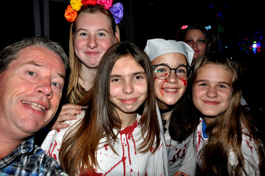 22/10: 1ste-graadsleerlingen Maerlant-atheneum beleven de HALLOWEENFUIF ...