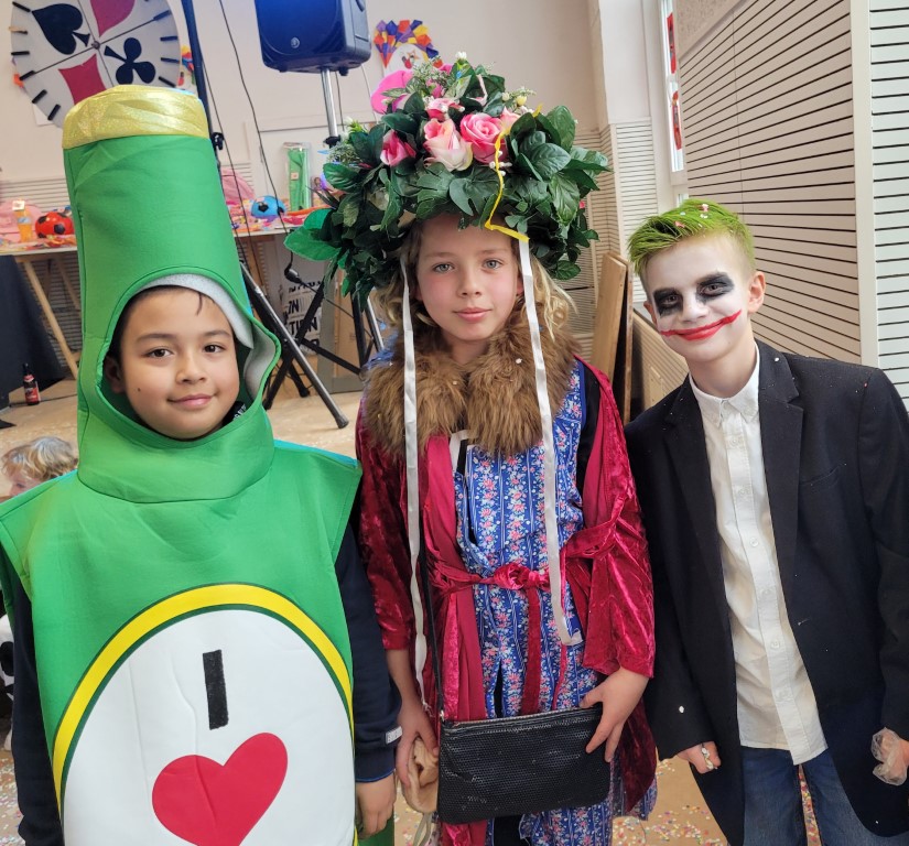 CARNAVAL heeft met vasten te maken…wegnemen van het vlees…Op het ...
