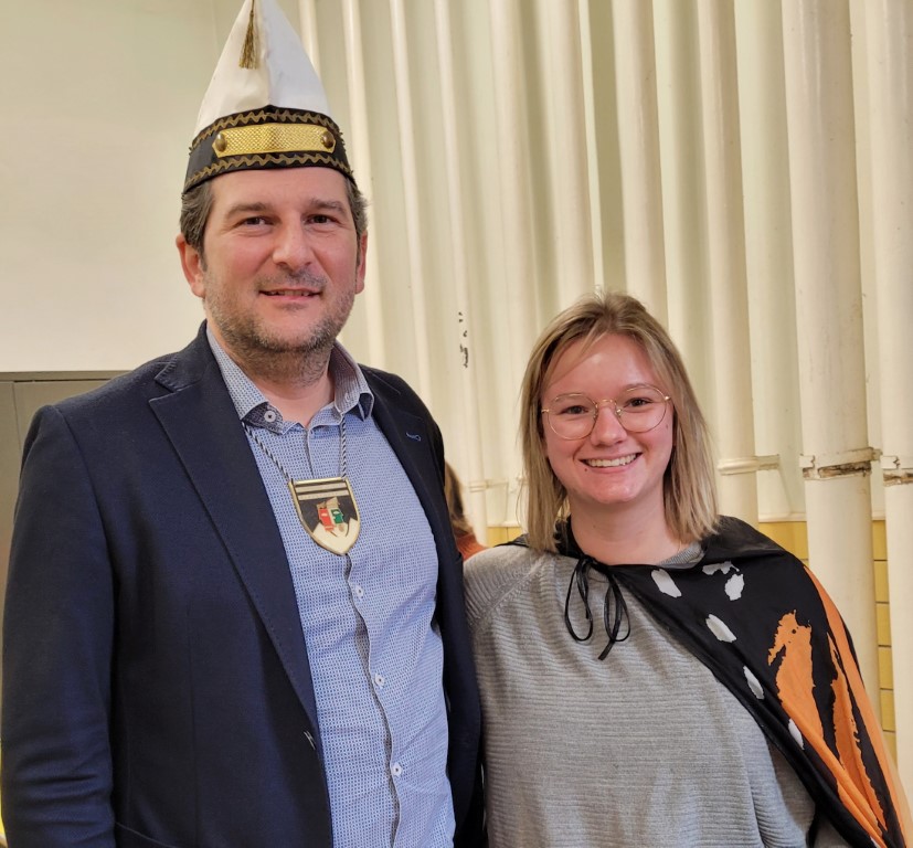 CARNAVAL heeft met vasten te maken…wegnemen van het vlees…Op het ...