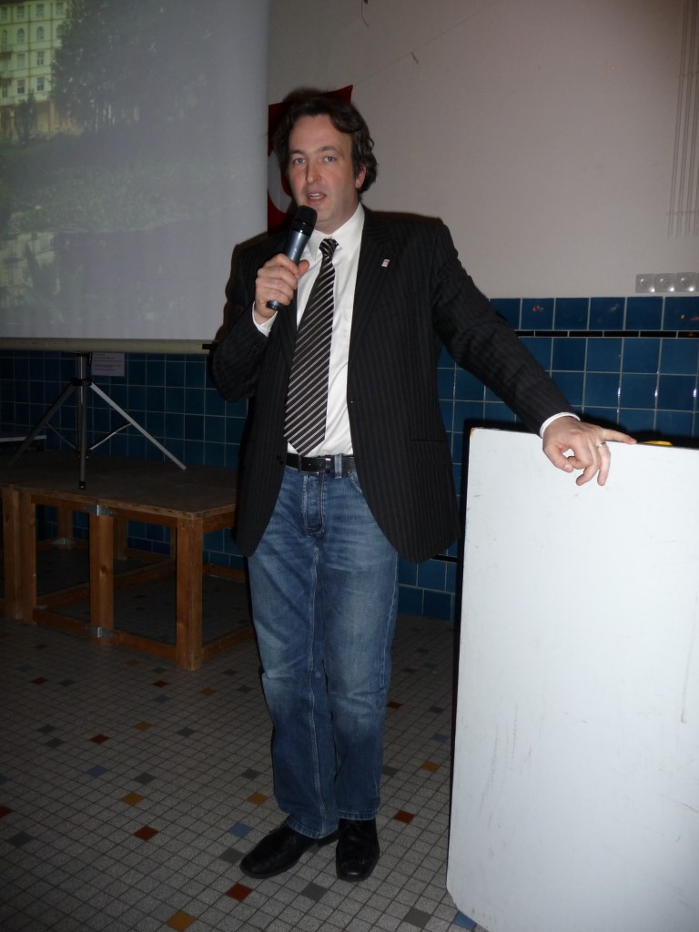 Vanavond in de feestzaal van het Maerlant-atheneum de QUIZ van de Bond ...