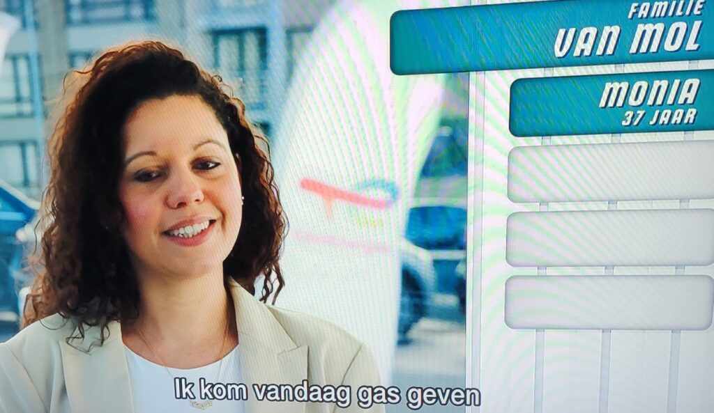 MONIA ZAROUIL en SJOERD VAN MOL oud-lln. 2003/2008, namen gisteren deel ...