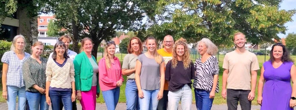 TIENERSCHOOL DE HAAN. 1 September. Inzetten op kennismaking, beweging ...