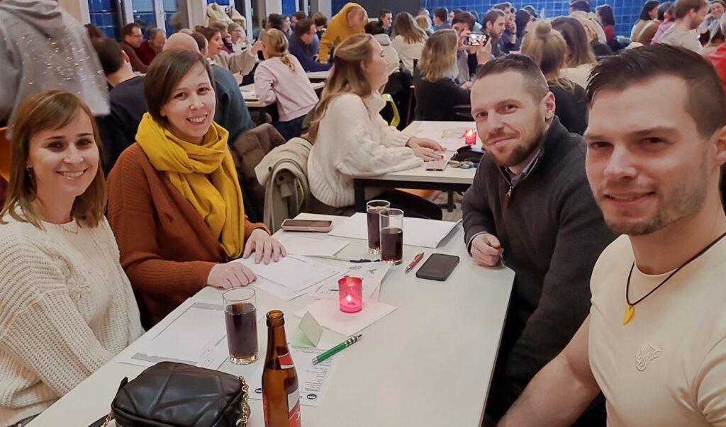 MAERLANT – QUIZ Bond Onze Scholen – de 23ste – : 44 teams –RESULTATEN ...